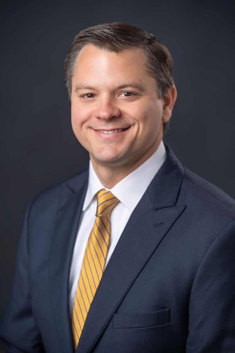 Benjamin Avin | Irpino Avin & Hawkins